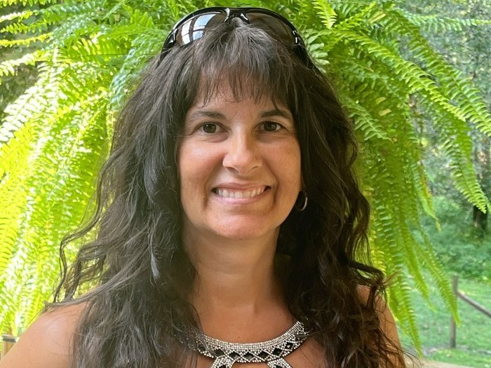 Susan Whitcomb's Instagram, Twitter & Facebook on IDCrawl