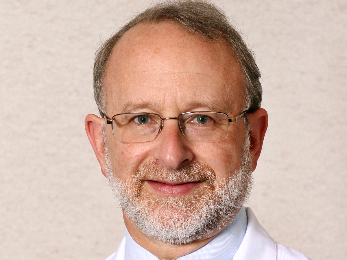 Goldberg Gives Moertel Lecture At Alliance Meeting