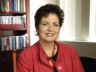 Guides Help Cancer Patients Navigate Health System, Complete Therapy